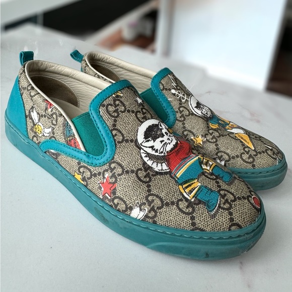 Gucci | Shoes | Gucci Kids Space Cat Slip On Shoes Size 33 Designer ...